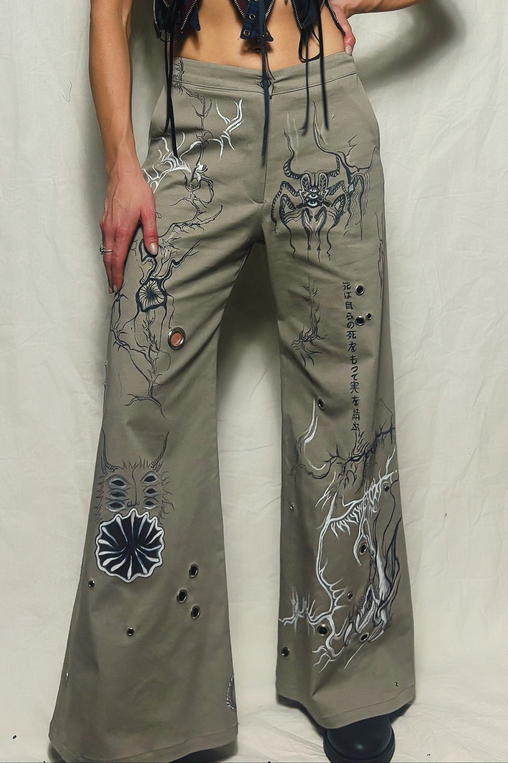 SHINIGAMI Hand Painted Trousers – SOLAI
